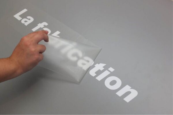 Vinyle découpe (lettrage) – Oubel Design